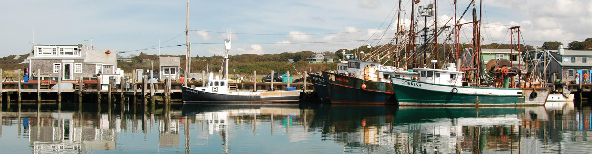 Menemsha Harbor - New England Boating